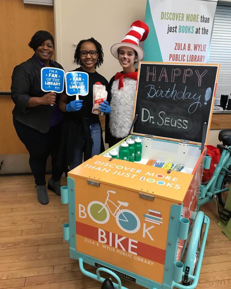 The Book Bike | Mobile Libraries and Information Kiosks